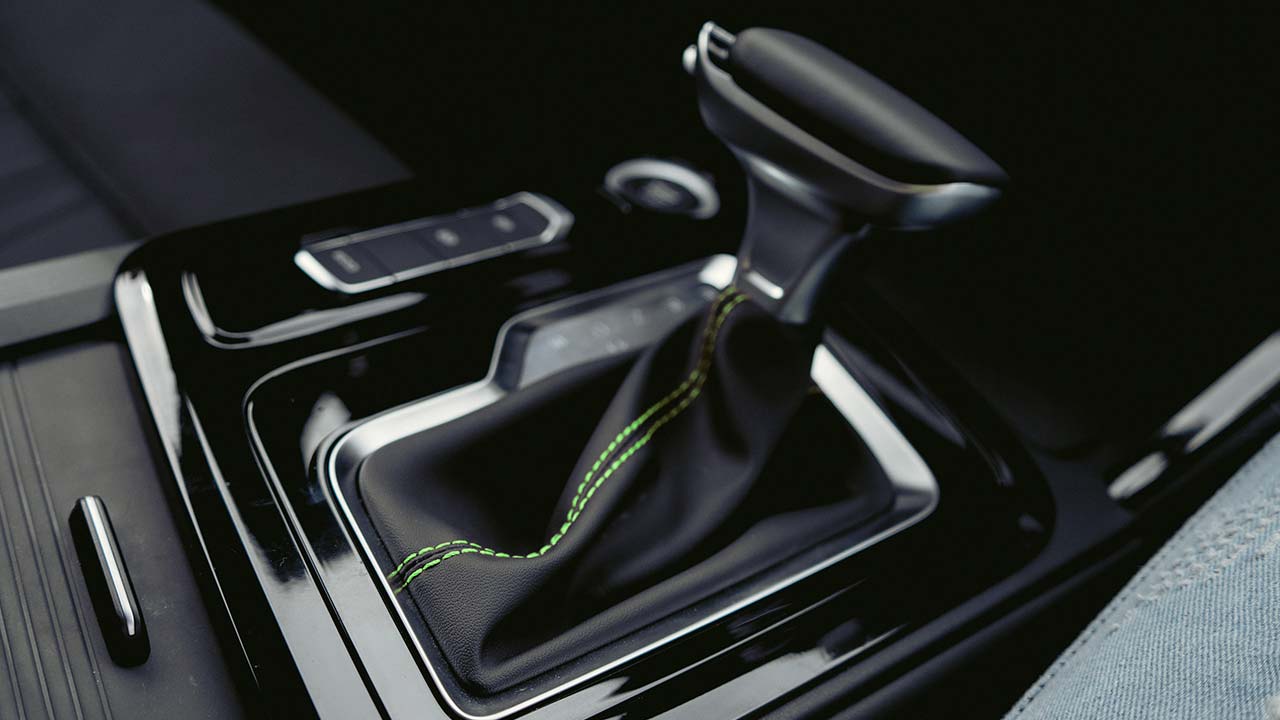 Como dirigir carro automático pela primeira vez?