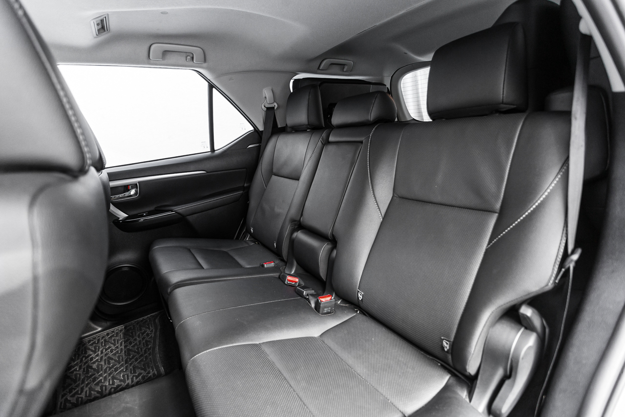 Teste: Toyota SW4 SRX - desempenho, ficha técnica, preço - Blog da ...