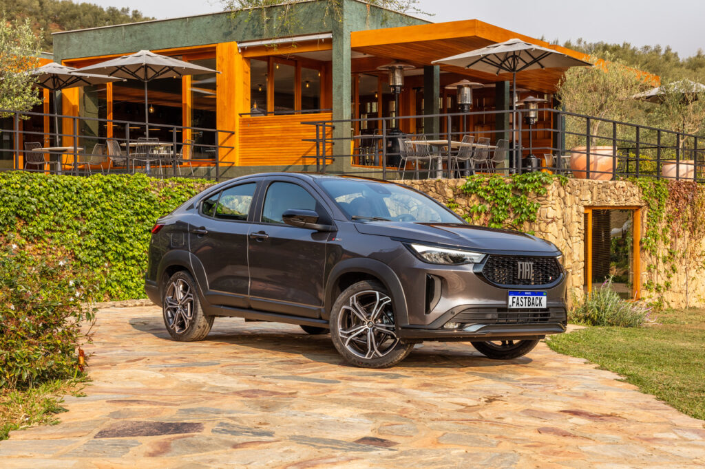 Fiat Fastback: preços, versões, itens de série