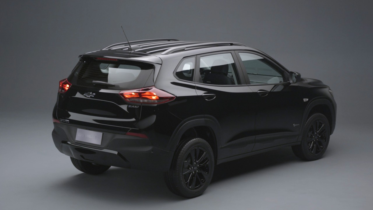Tracker Midnight é lançada por R$141.960 e RS por R$ 159.750