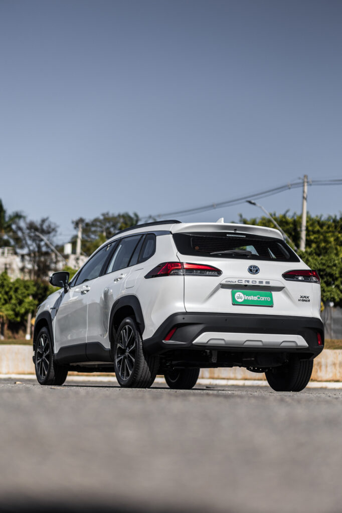 Teste: Toyota Corolla Cross XRX — ficha técnica, desempenho, preço ...