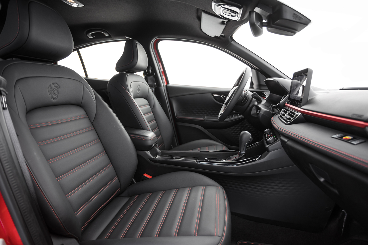 Fastback Abarth | Vídeo, teste, desempenho, itens de série, preço