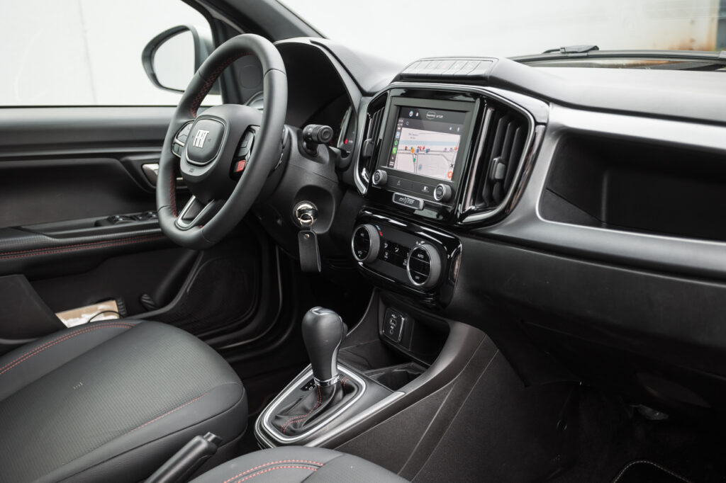 Fiat Strada Ultra 2024 | Vídeo, avaliação, consumo, itens de série