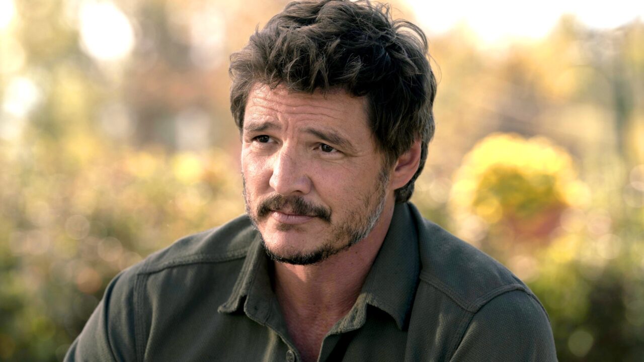 Conhecendo a coleção de carros de Pedro Pascal