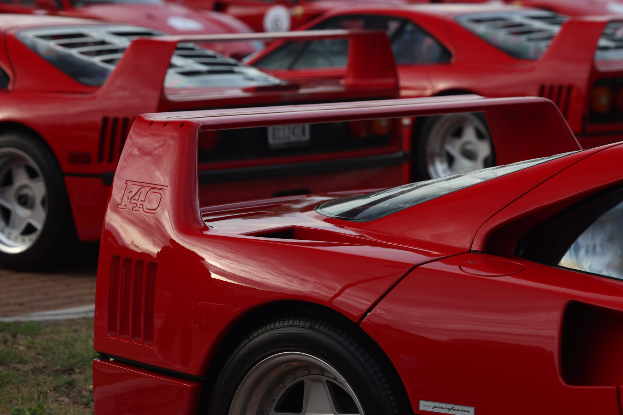 Ferrari F40: Tudo sobre um dos carros mais importantes da história