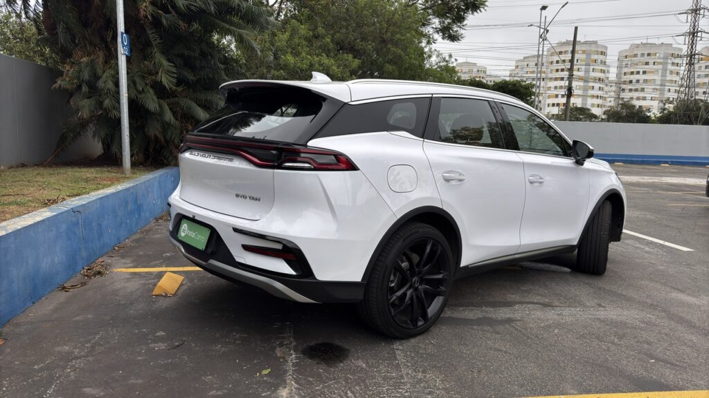 BYD Tan 7 lugares: vídeo, preço, autonomia, 0 a 100 km/h