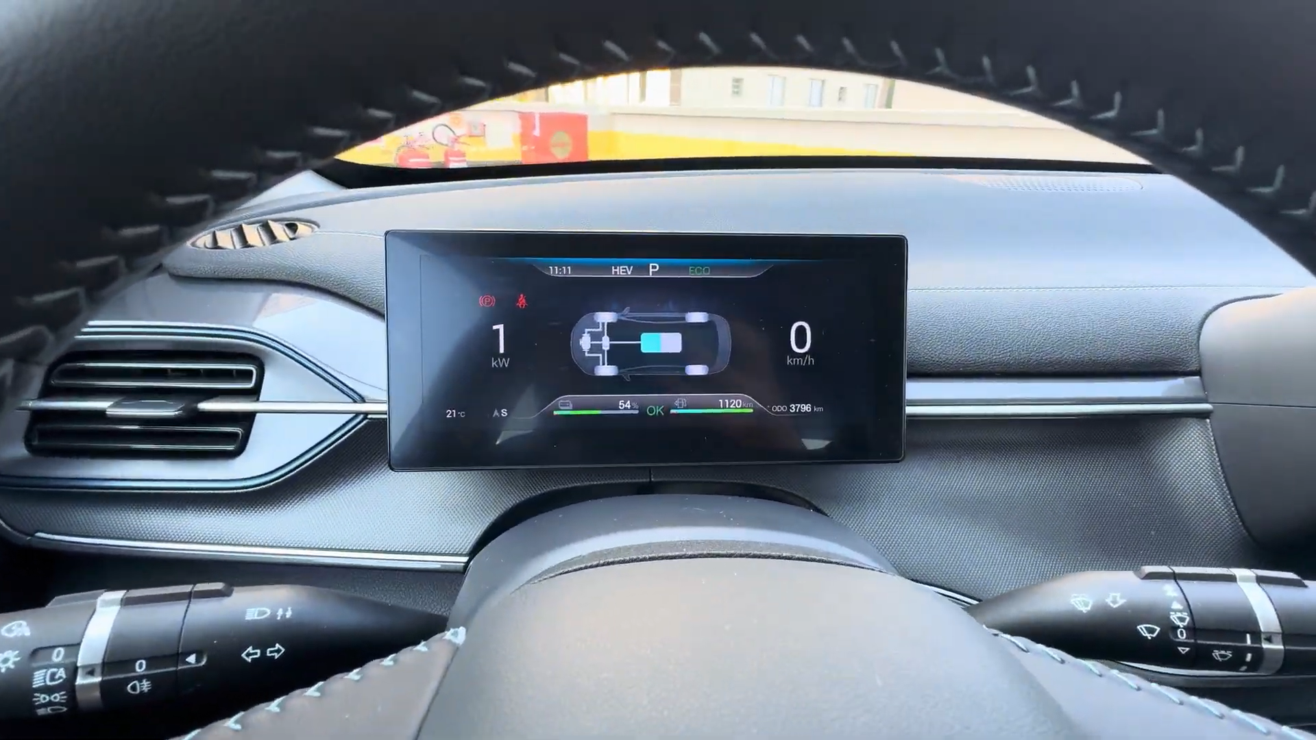 BYD King GS: o híbrido plug-in que desafia o Toyota Corolla